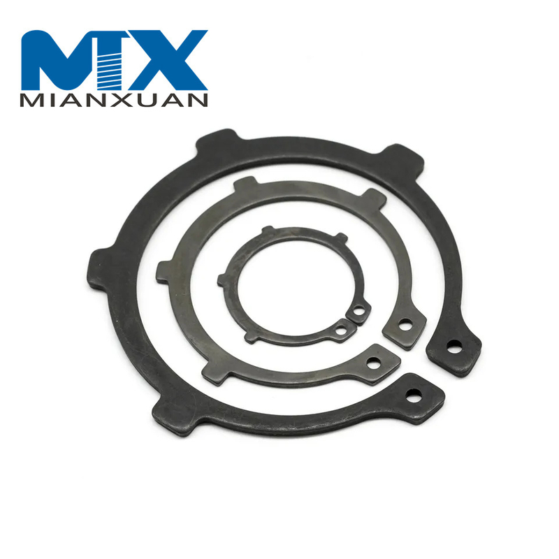 Retaining Rings with Lugs for Shafts